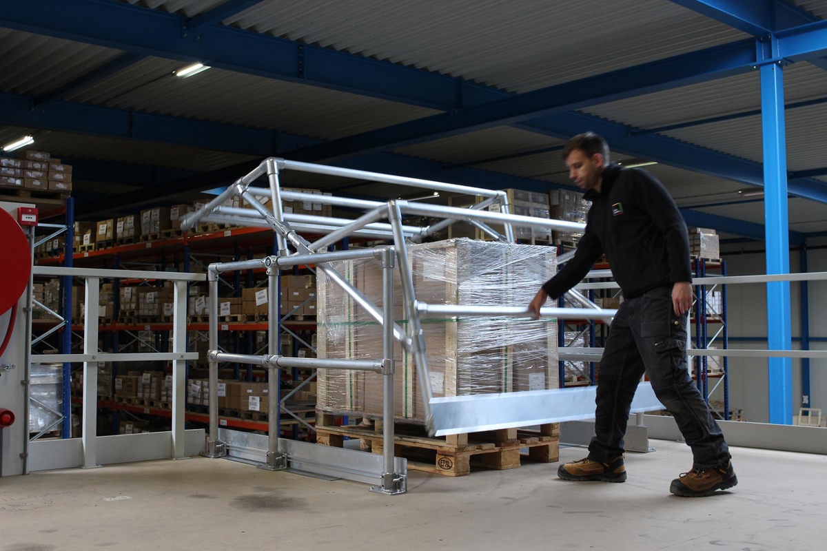 Kee Pivot Pallet Gate & Mezzanine Safety Gate - Kee Safety