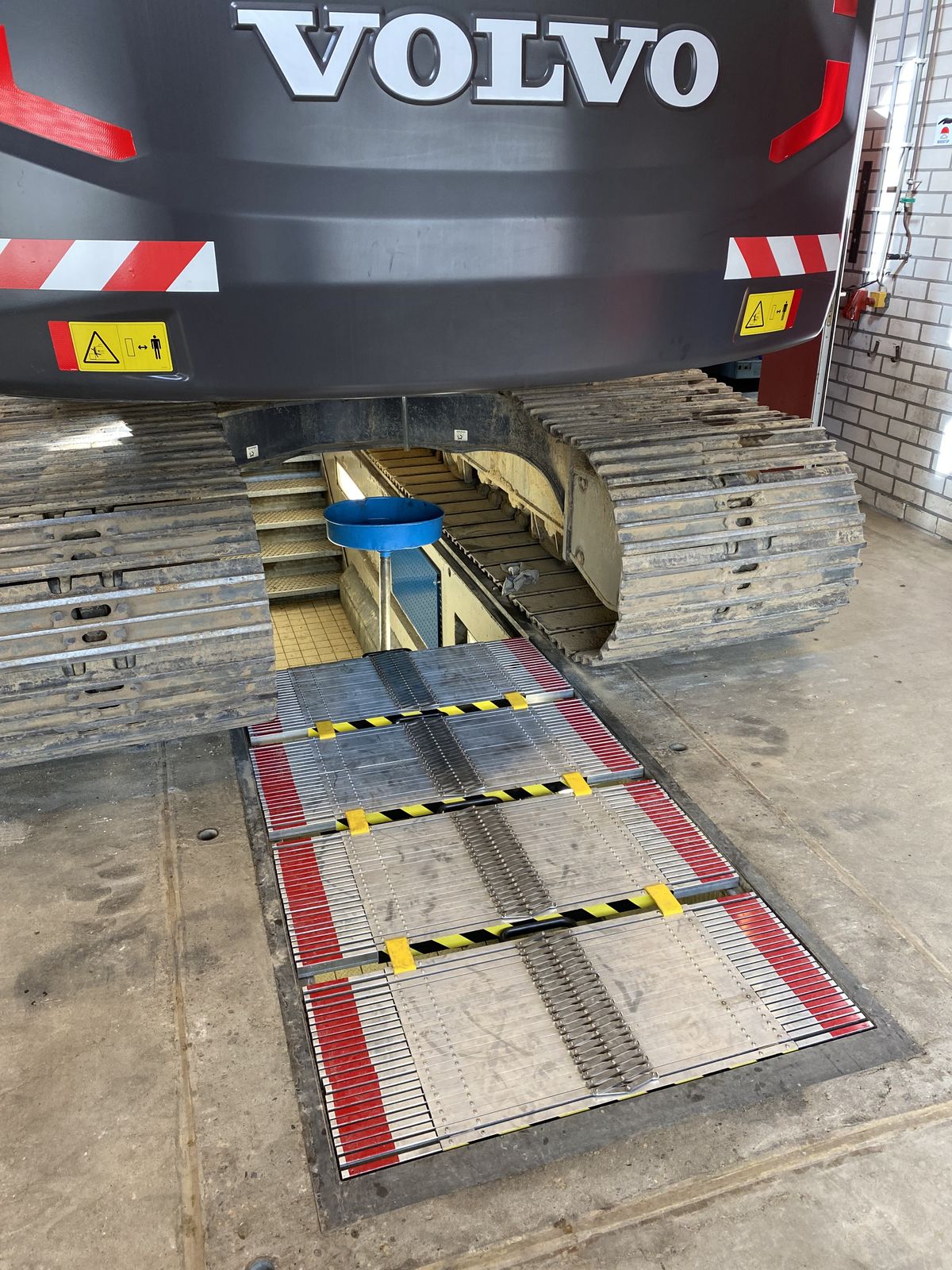 PitProtect® Maintenance Pit Cover for Fall Protection - Kee Safety