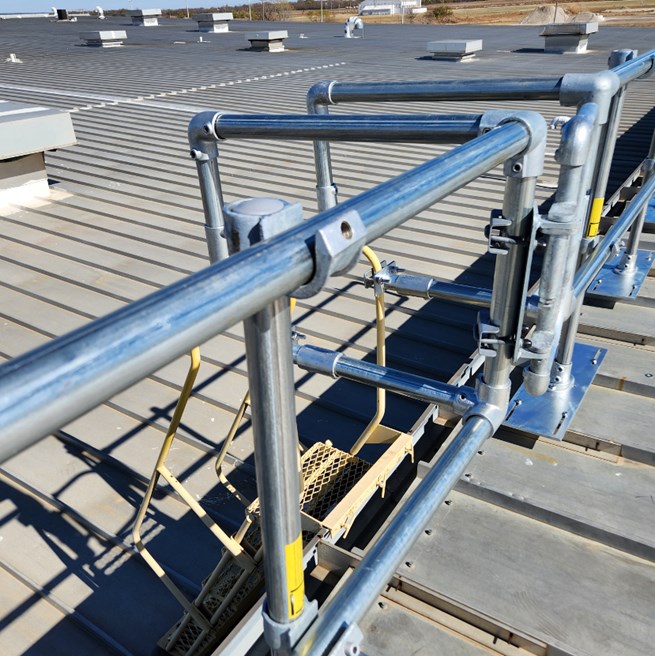 John Deere - Kee Guard Kee Pivot Installation - Kee Safety John Deere - Kee Guard Kee Pivot Installation - Kee Safety