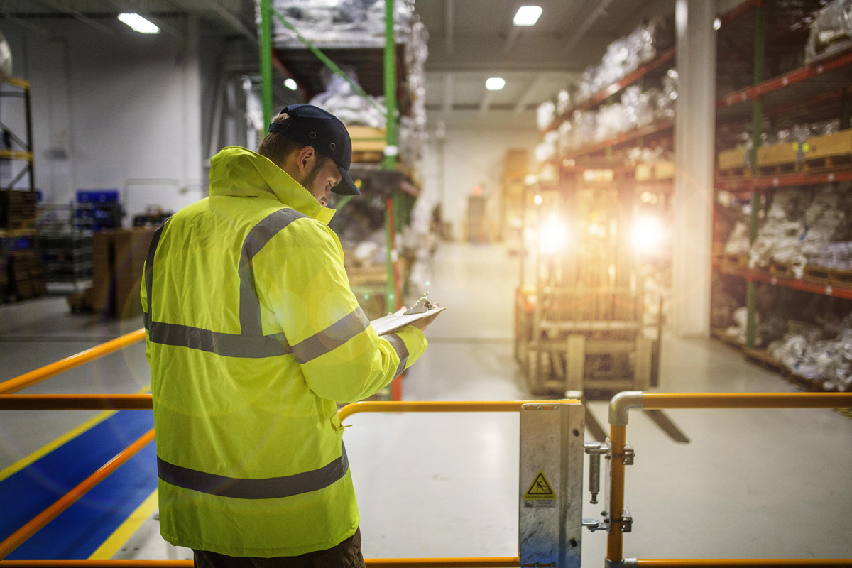 Kee Gate® Self Closing Safety Gates, Industrial Ladder Safety Gate ...